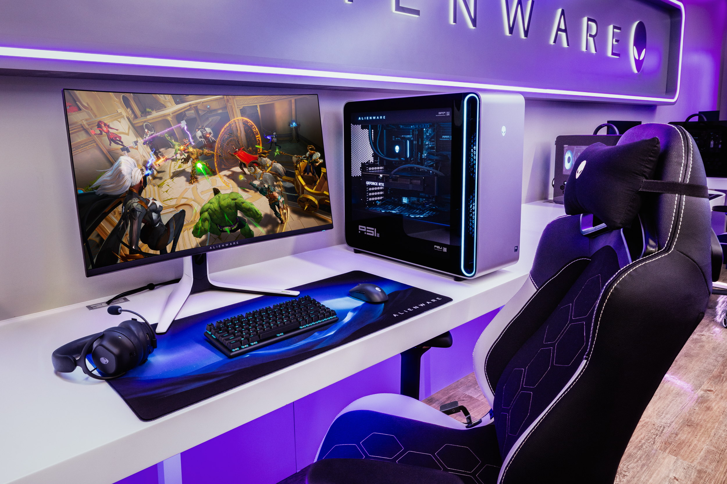 Centennial College - Alienware Gaming Facility - RITESTART